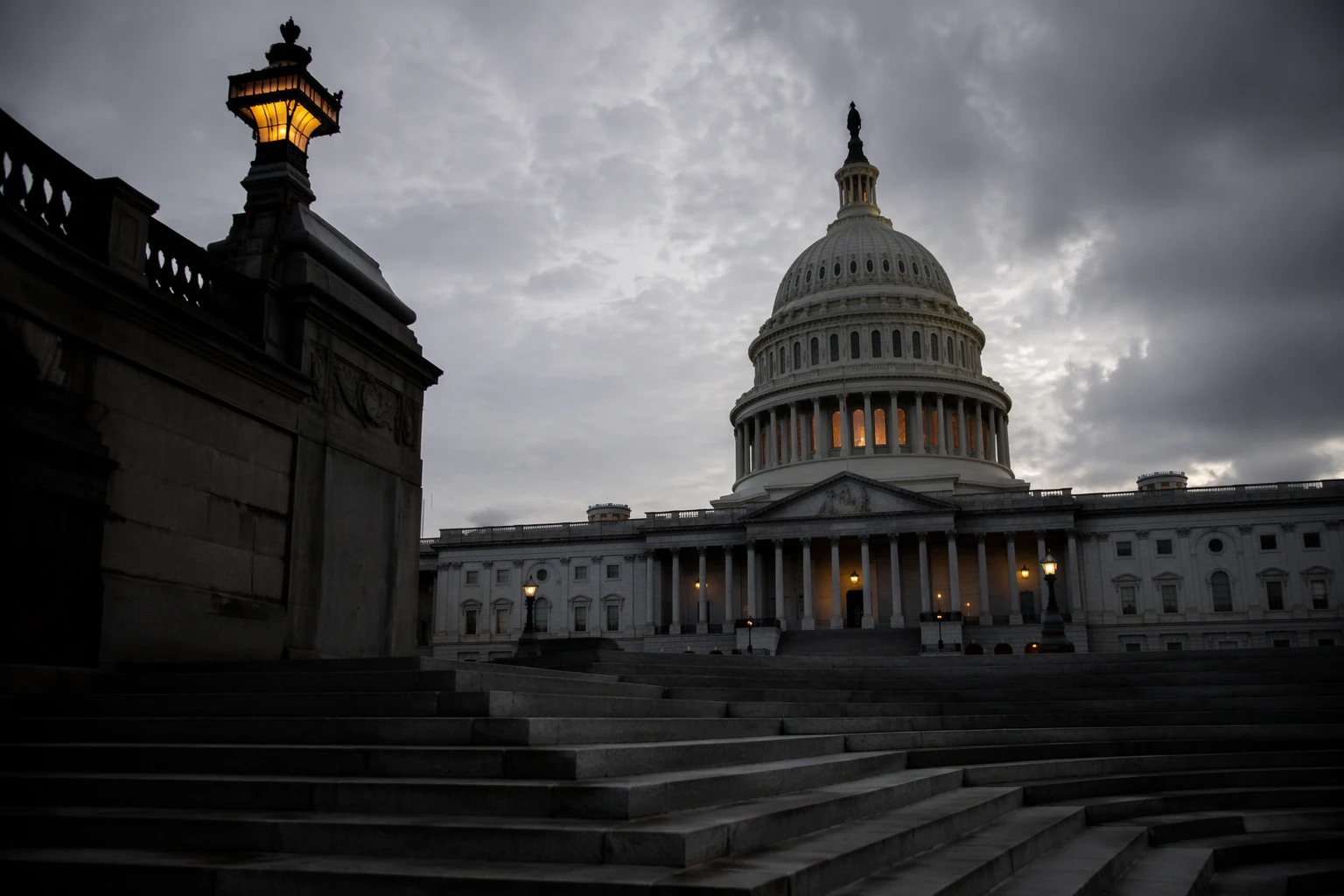 Congress lets key surveillance law lapse as FISA extension collapses ...